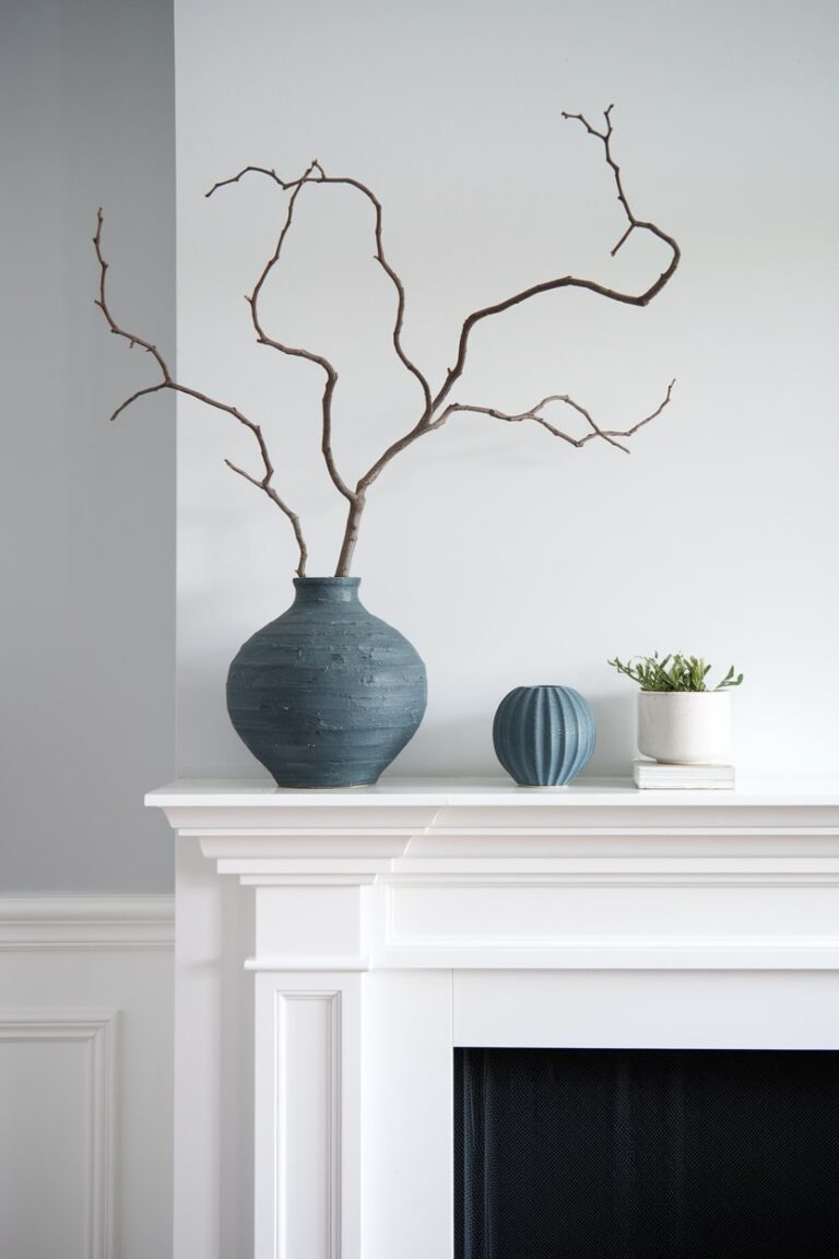 33 Fresh and Inspiring Spring Mantel Decor Ideas